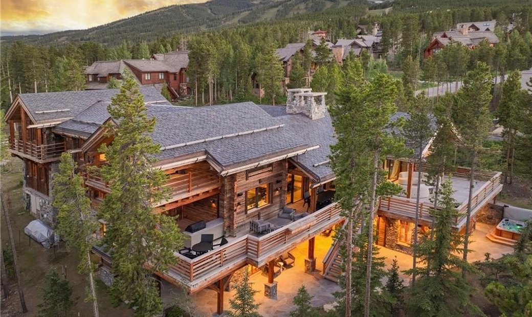 Masterfully Crafted Modern Alpine Home In Breckenridge, Colorado ...
