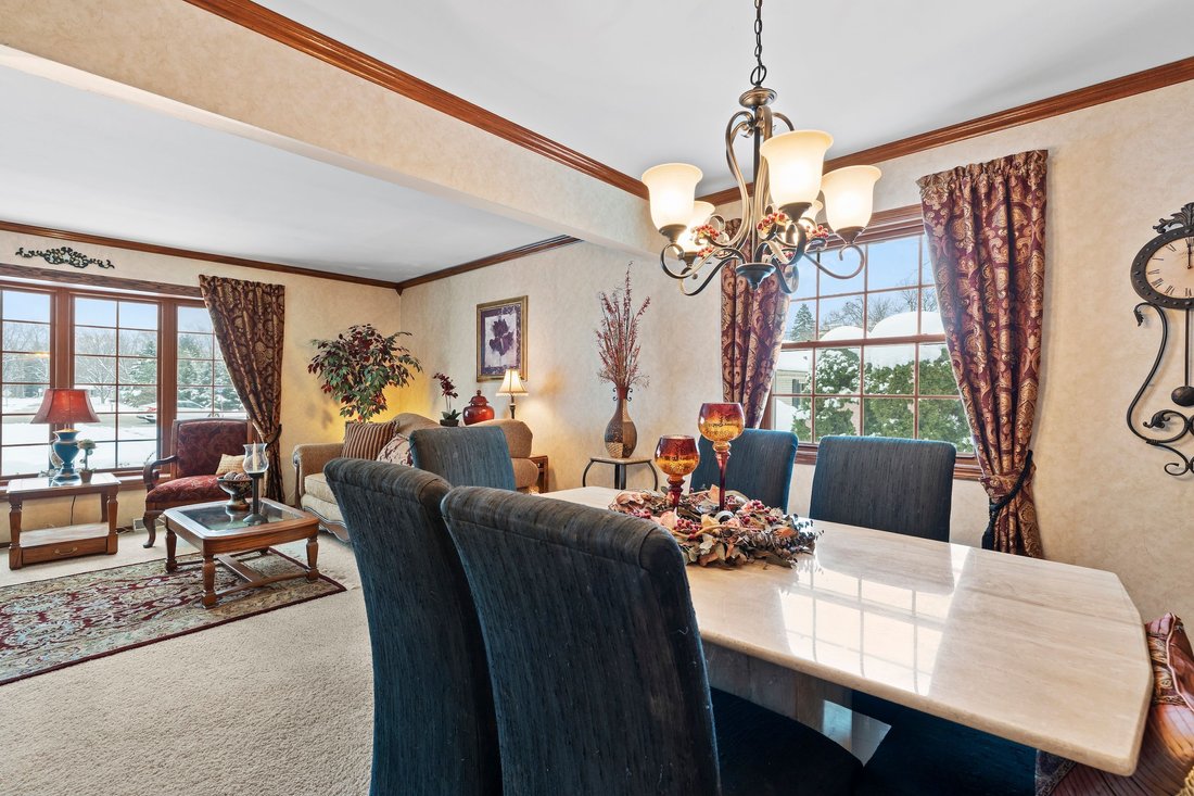 Spacious Cape Cod In Desirable Location In Franklin, Wisconsin, United ...