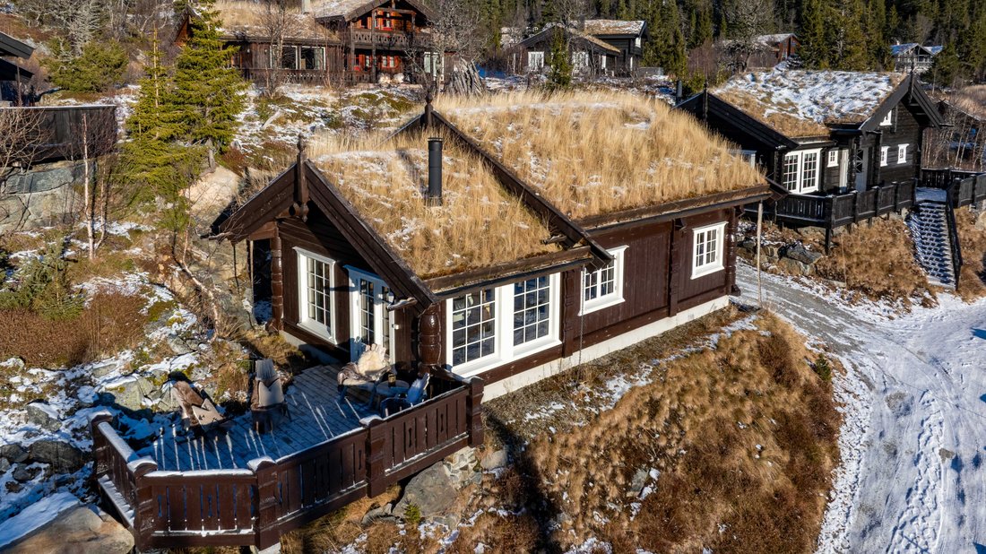 Log Cabin With Optimal Sun Exposure And Fantastic In Rjukan, Telemark ...