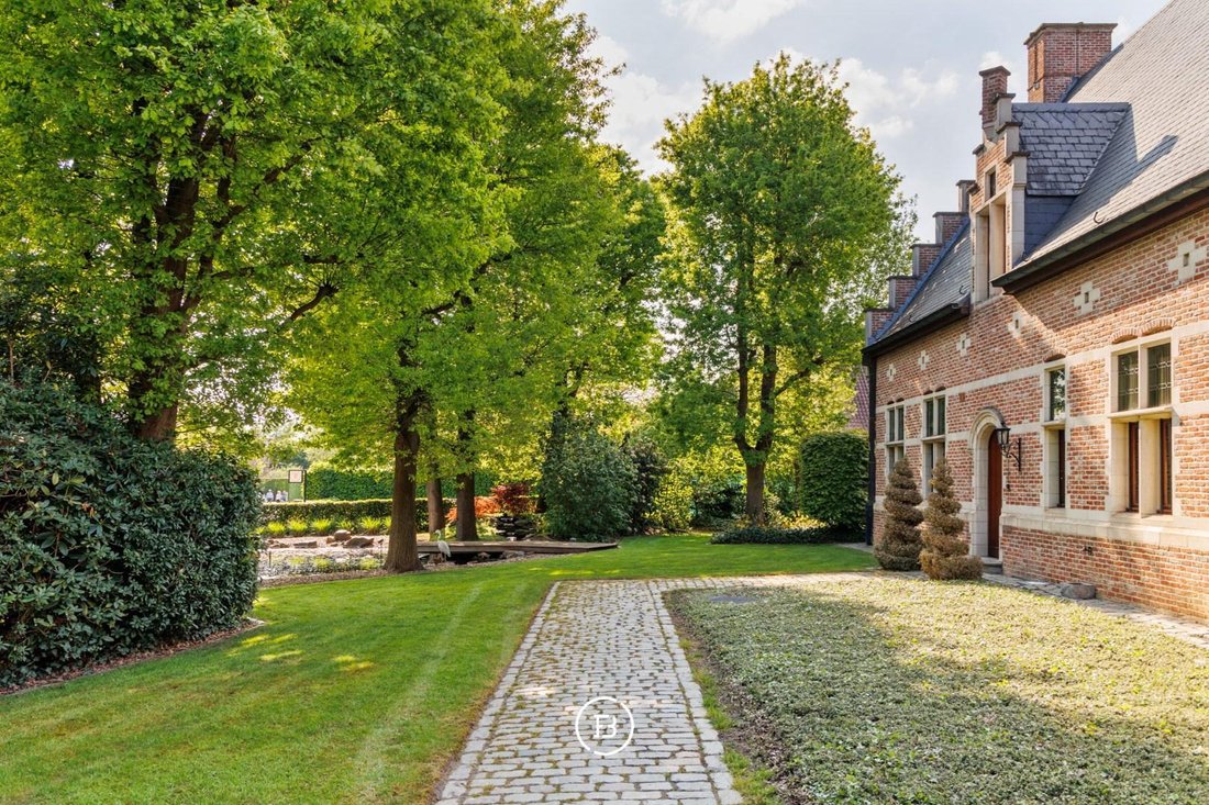 Characterful Villa In Hasselt, Flanders, Belgium For Sale (16770805)