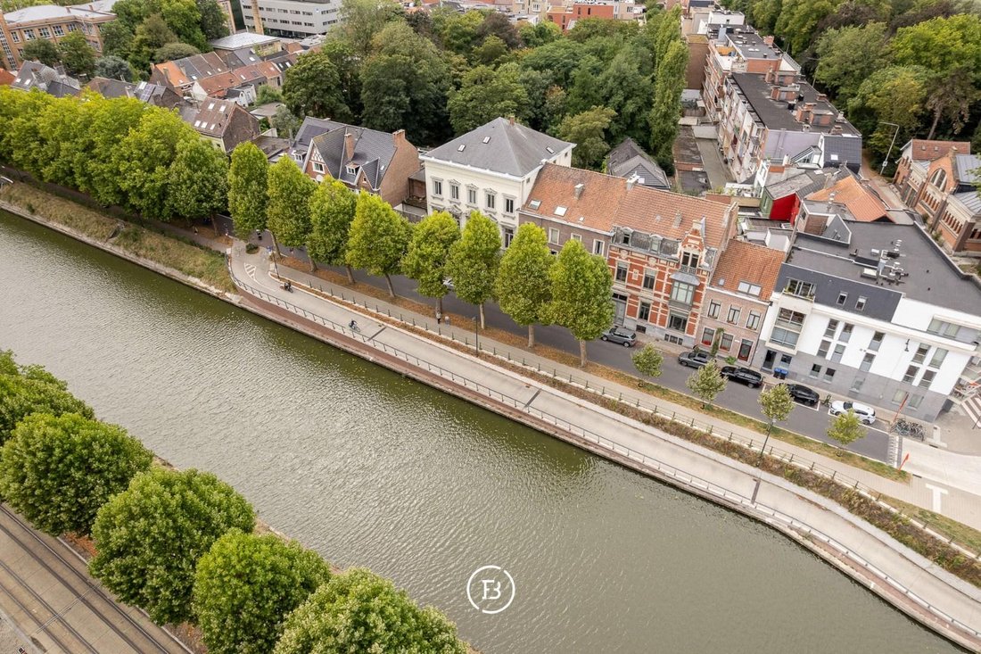 Einzigartiger Stadtpalast In Gent, Flämische Region, Belgien Zu ...
