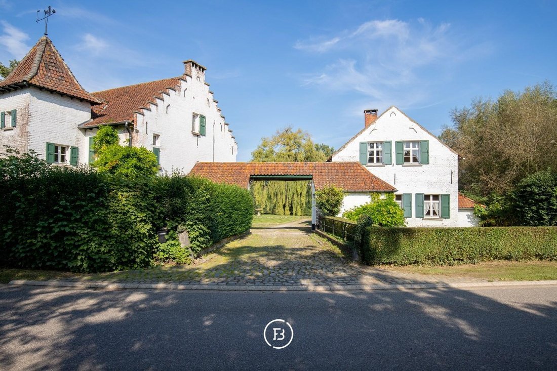 Historical Water Castle In Grimbergen, Flanders, Belgium For Sale ...