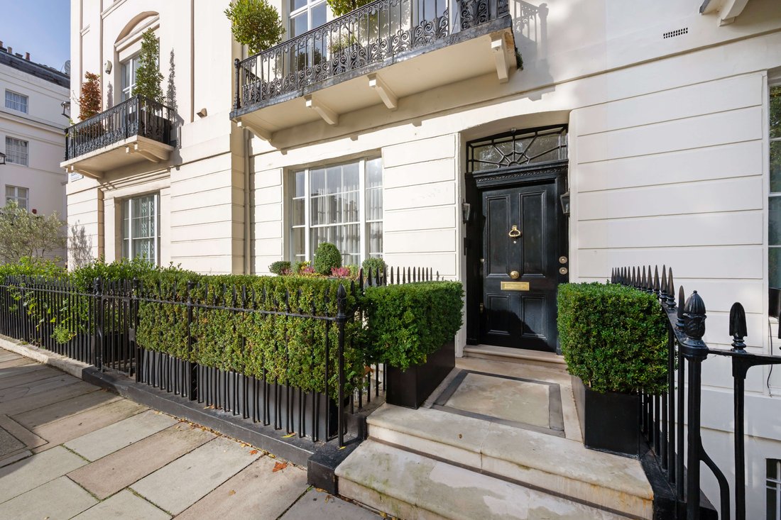 Chester Square, Belgravia, Sw1 W In London, England, United Kingdom For ...