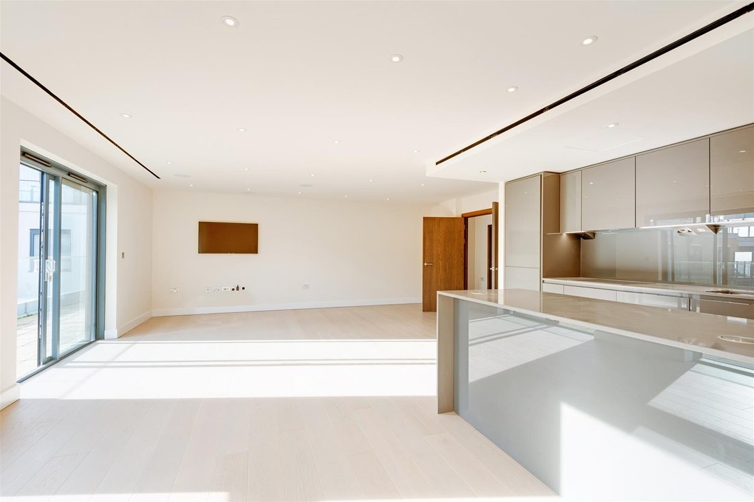 Carleton House, Colindale Nw9, London In London, England, United ...
