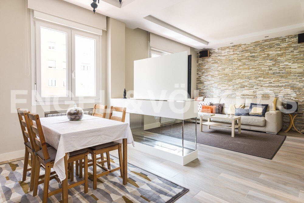 Bright Renovated Exterior Apartment Steps From El In Retiro, Madrid ...