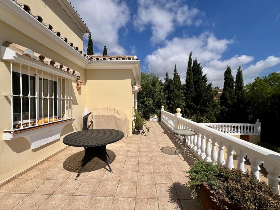 Estepona Country House In Estepona, Andalusia, Spain For Sale (16775987)