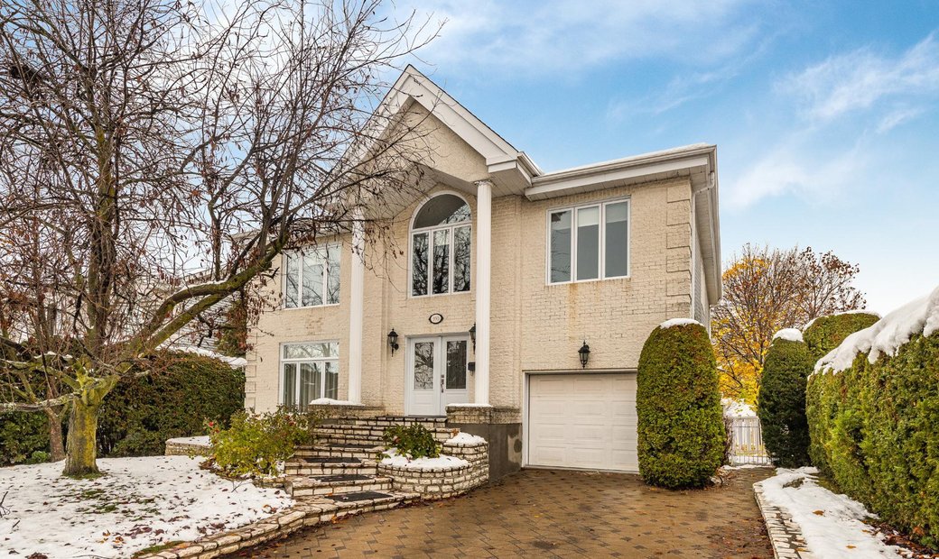 350 Rue Gouin En Saint Bruno De Montarville, Quebec, Canadá En Venta ...