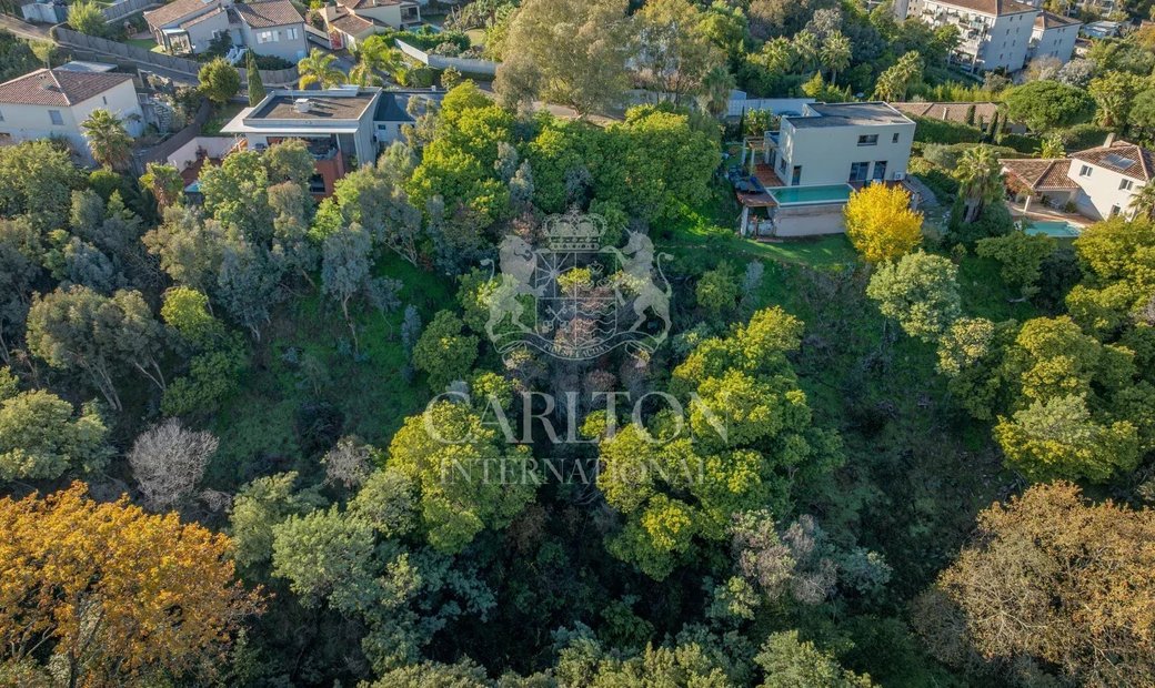 Cannes Croix Des Garde Sole Agent In Cannes, Provence Alpes Côte D'azur ...