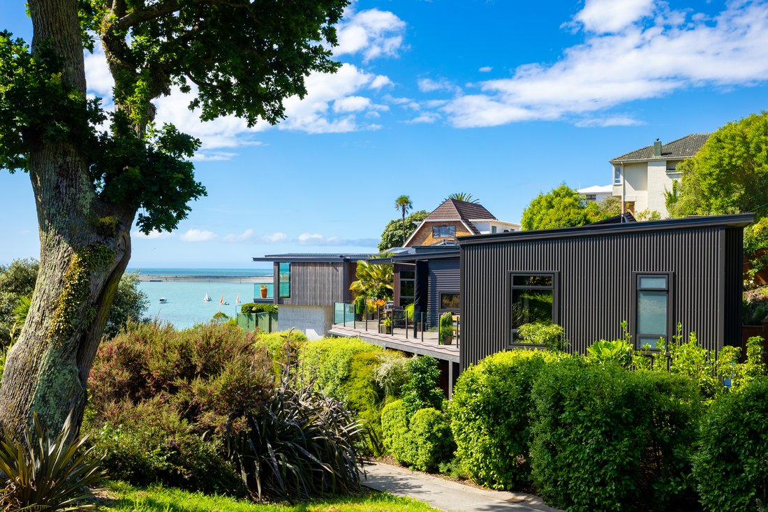 Modern Waterfront Sanctuary In Nelson, Nelson, New Zealand For Sale ...