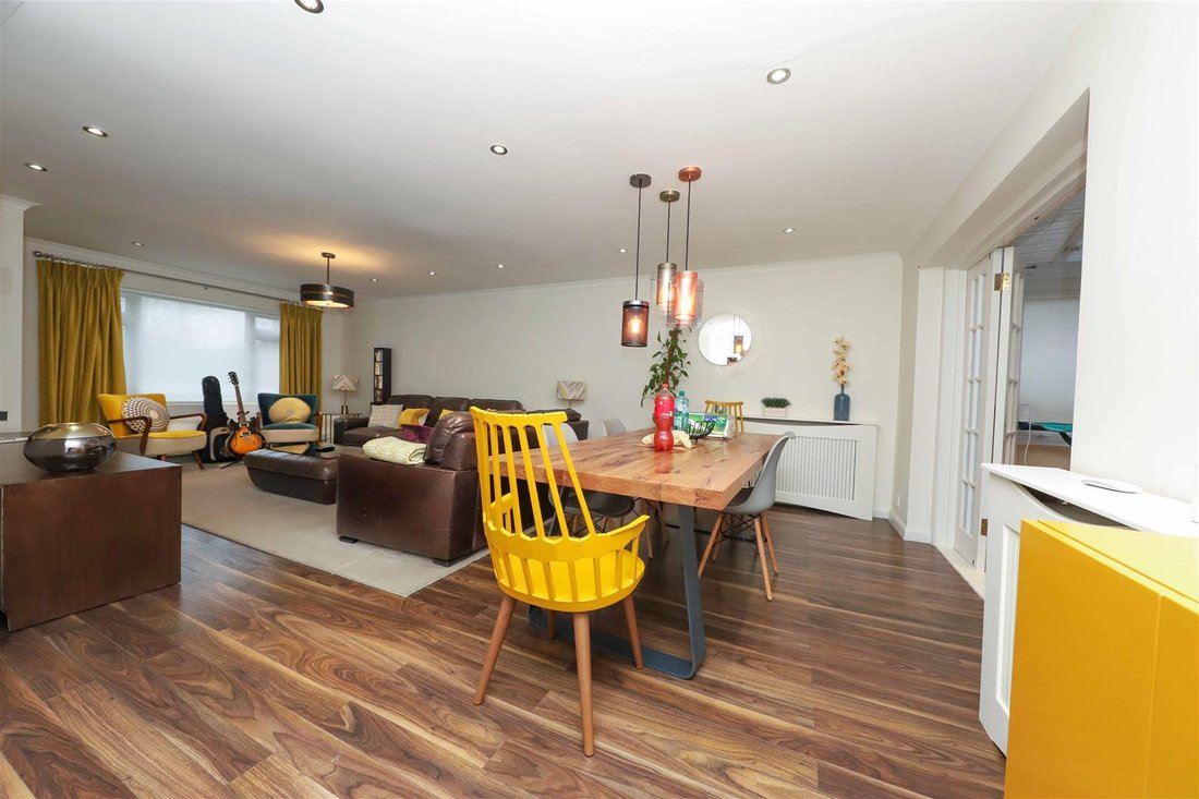 Ladygate Lane, Ruislip In Ruislip, England, United Kingdom For Sale ...