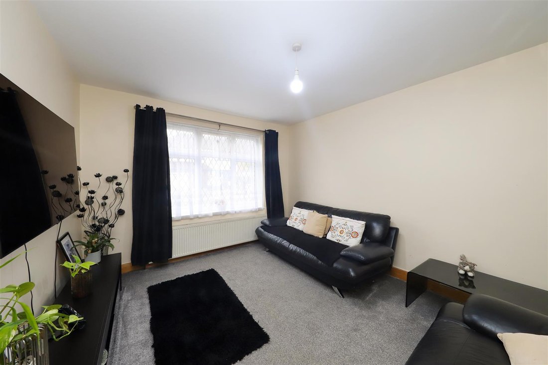 Manor Way, Harrow In Harrow, England, United Kingdom For Sale (16777032)