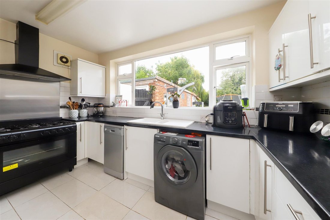 Manor Way, Harrow In Harrow, England, United Kingdom For Sale (16777032)