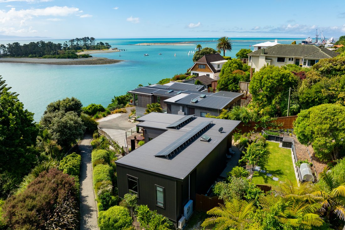 Modern Waterfront Sanctuary In Nelson, Nelson, New Zealand For Sale ...