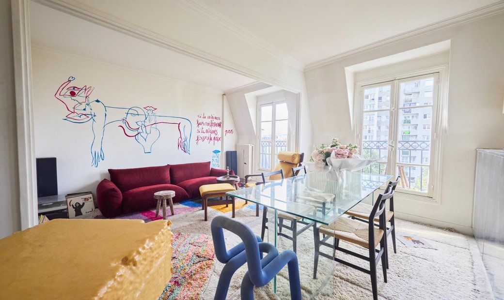 Un Petit Bout De Paris Niché Au Dernier In Paris, île De France ...