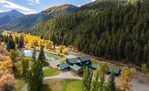 Annonces par United Country Mountain Ranch and Home Brokers - SALIDA ...