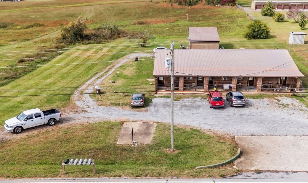 Multi Family In Nunnelly En Nunnelly, Tennessee, Estados Unidos En ...