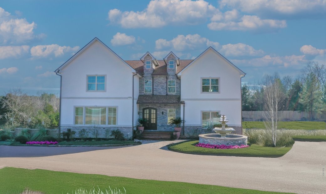 Single Family Residence In Smithville In Smithville, Tennessee, United ...