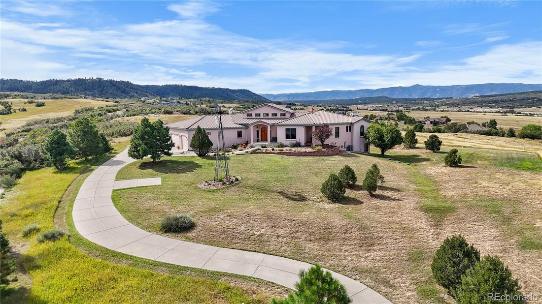 Einfamilienhaus In Castle Rock In Castle Rock, Colorado, Vereinigte ...