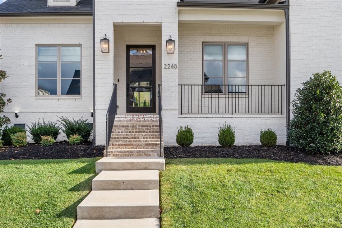 Single Family Residence In In Thompson's Station, Tennessee, United ...