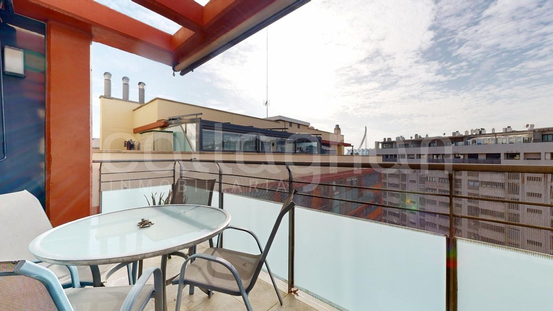 Maisonette In Valencia In Camins Al Grau, Valencia, Spanien Zu ...