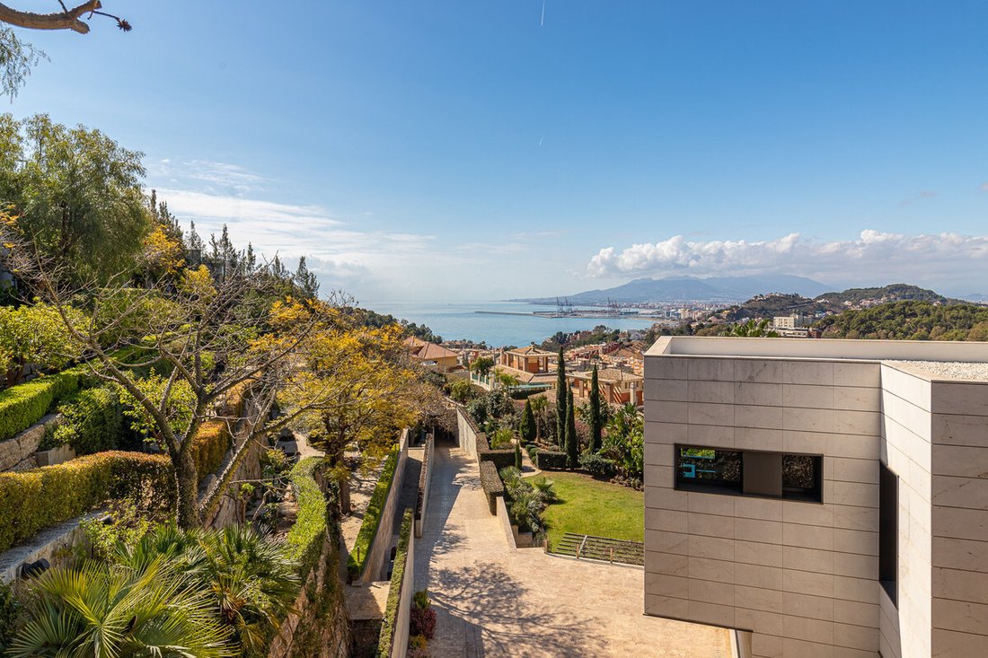House In Málaga Este Málaga Este Dans Este, Malaga, Espagne à Vendre ...