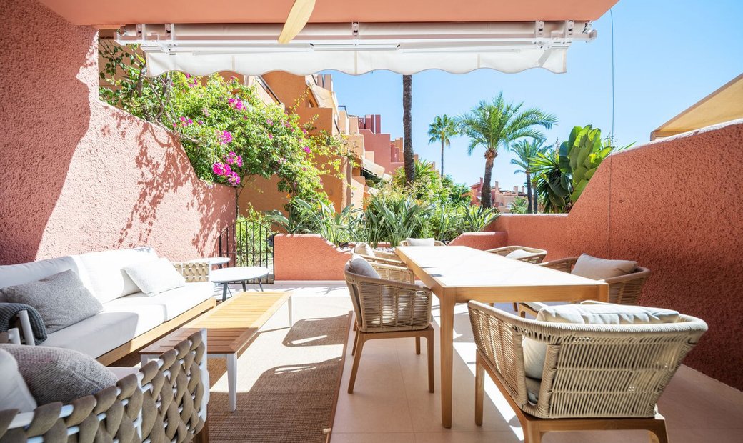 House In Aloha Aloha In Nueva Andalucia, Marbella, Spain For Sale ...