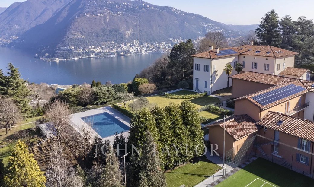 Como Apartment In Como, Lombardy, Italy For Sale (16798411)