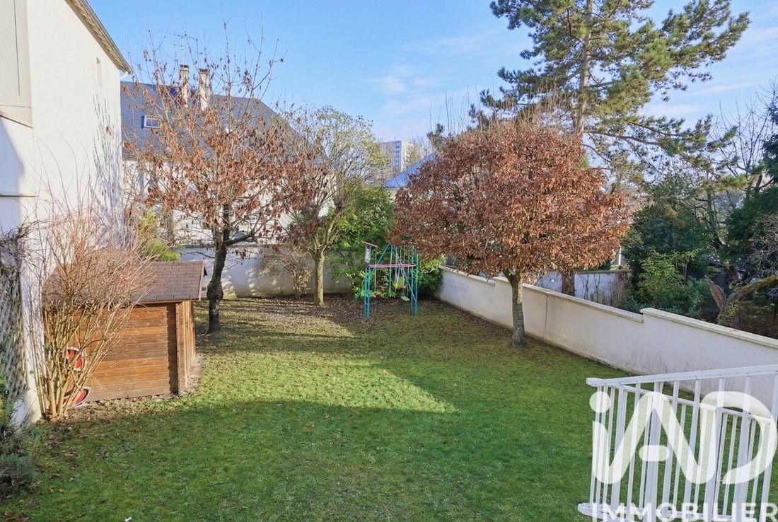 Verkauf Haus/Villa 7 Pièces In Rueil Malmaison, île De France ...