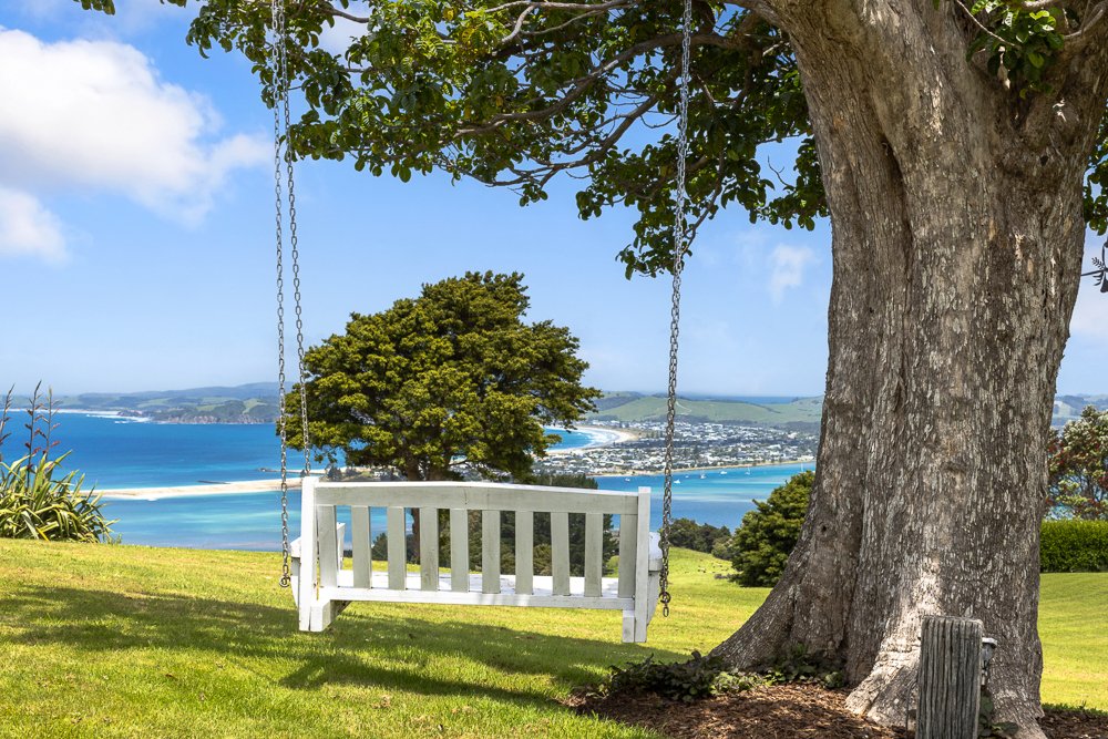 Hawks Nest — Perfekte Küstenlandschaft In Whangateau, Auckland ...