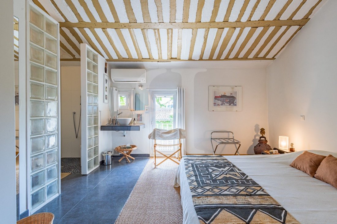 L'isle Sur La Dans L'isle Sur La Sorgue, Provence Alpes Côte D'azur ...