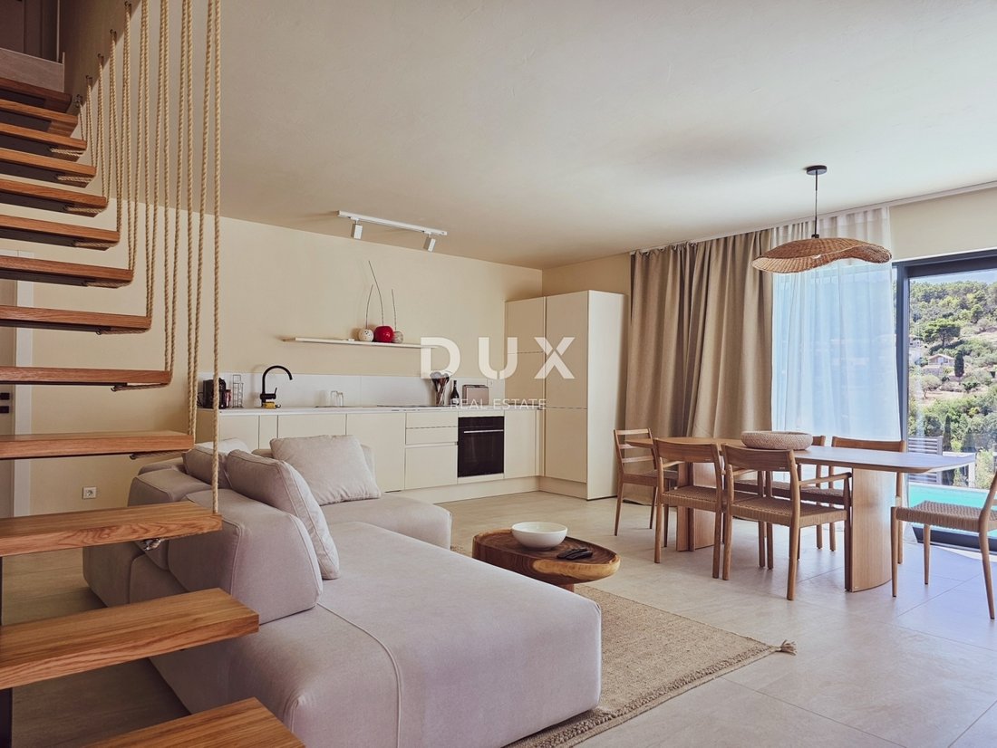 Dugi Otok, žman Deux Villas Récemment Construites Dans žman, Zadar ...