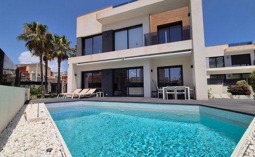 Luxury homes for sale in Torrevieja, Valencian Community, Spain | Page ...