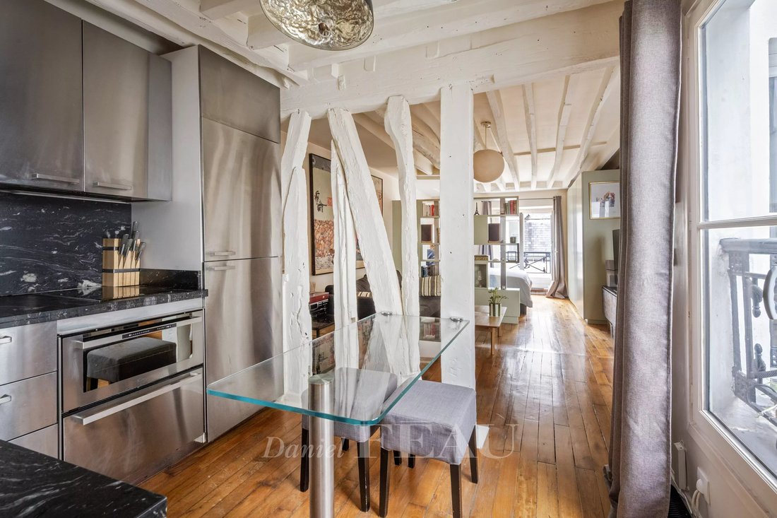 Paris 4th District – A Charming Pied A Terre En París, Isla De Francia ...