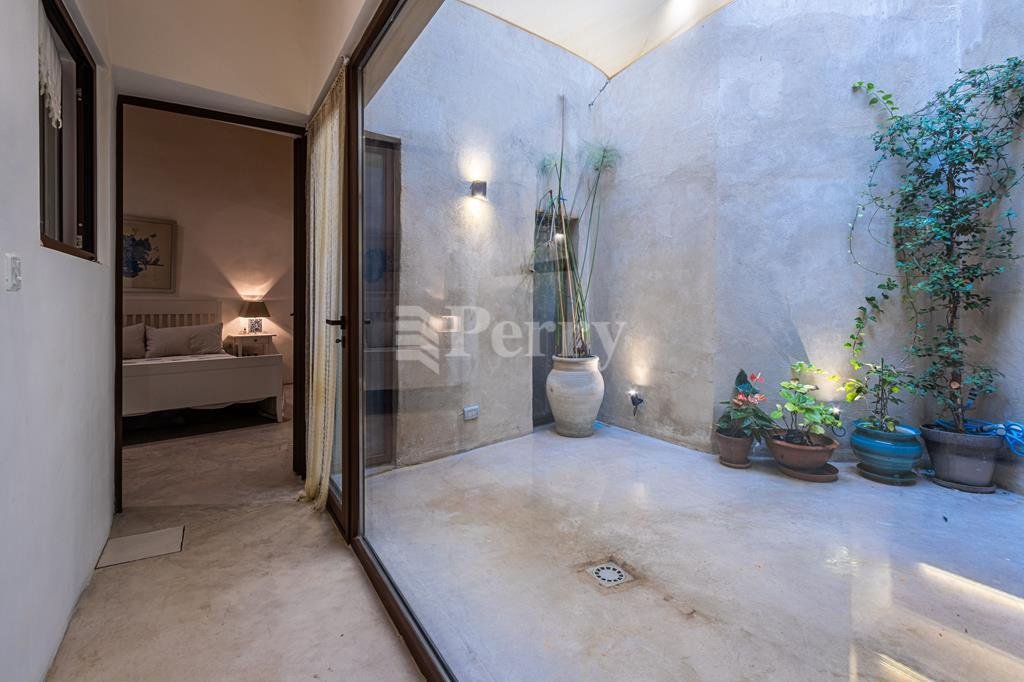 A Beautifully Converted Period Home, Where Contemporary In Haz Zebbug ...
