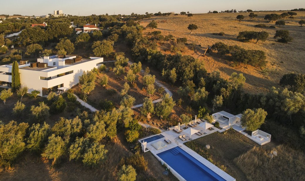 A Country House Without Boundaries In Arraiolos, évora District ...