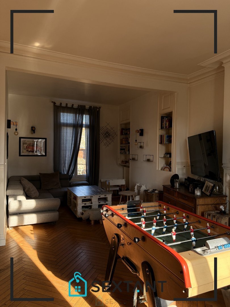 Superb Mansion Of 215m2 In Saint En Saint Aubin Lès Elbeuf, Normandía ...