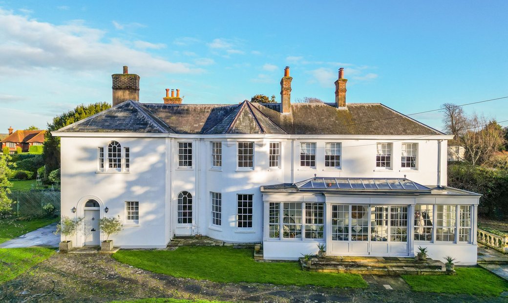 6 Bedroom Semi Detached House For Sale In In Lyminster, England, United ...