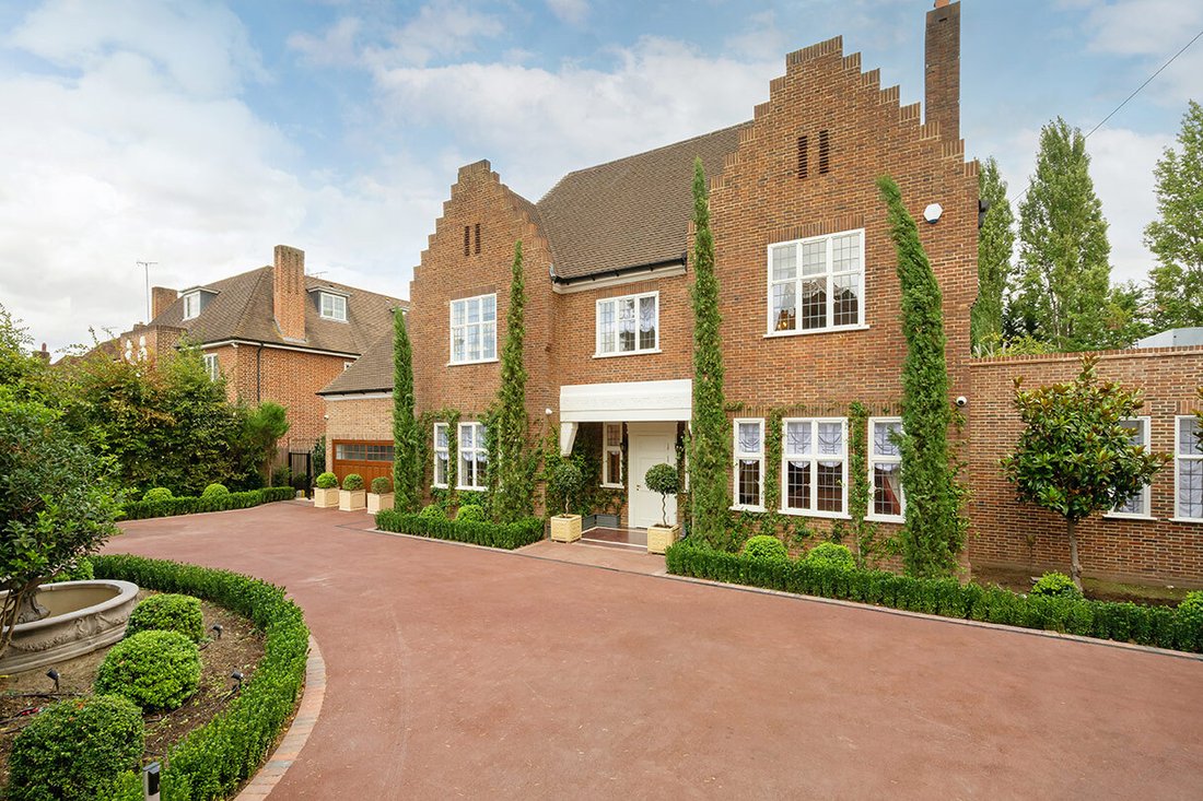 Winnington Road, London, N2 In London, England, United Kingdom For Sale ...