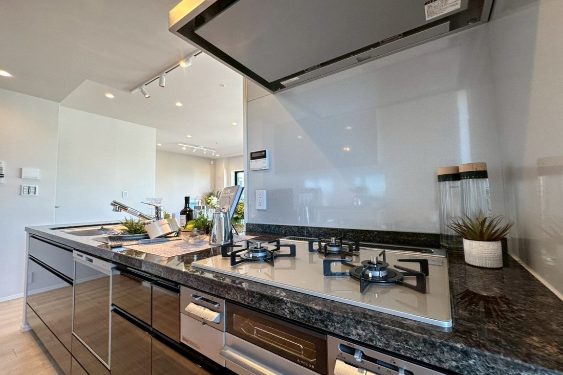 City Towers Tokyo Bay Central Tower In Koto City, Tokyo, Japan For Sale ...