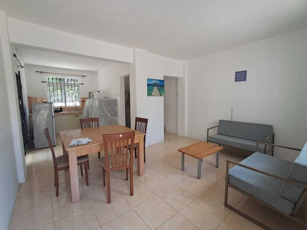 2 Zimmer Wohnung Zum Verkauf In Trou Aux Biches, Pamplemousses ...