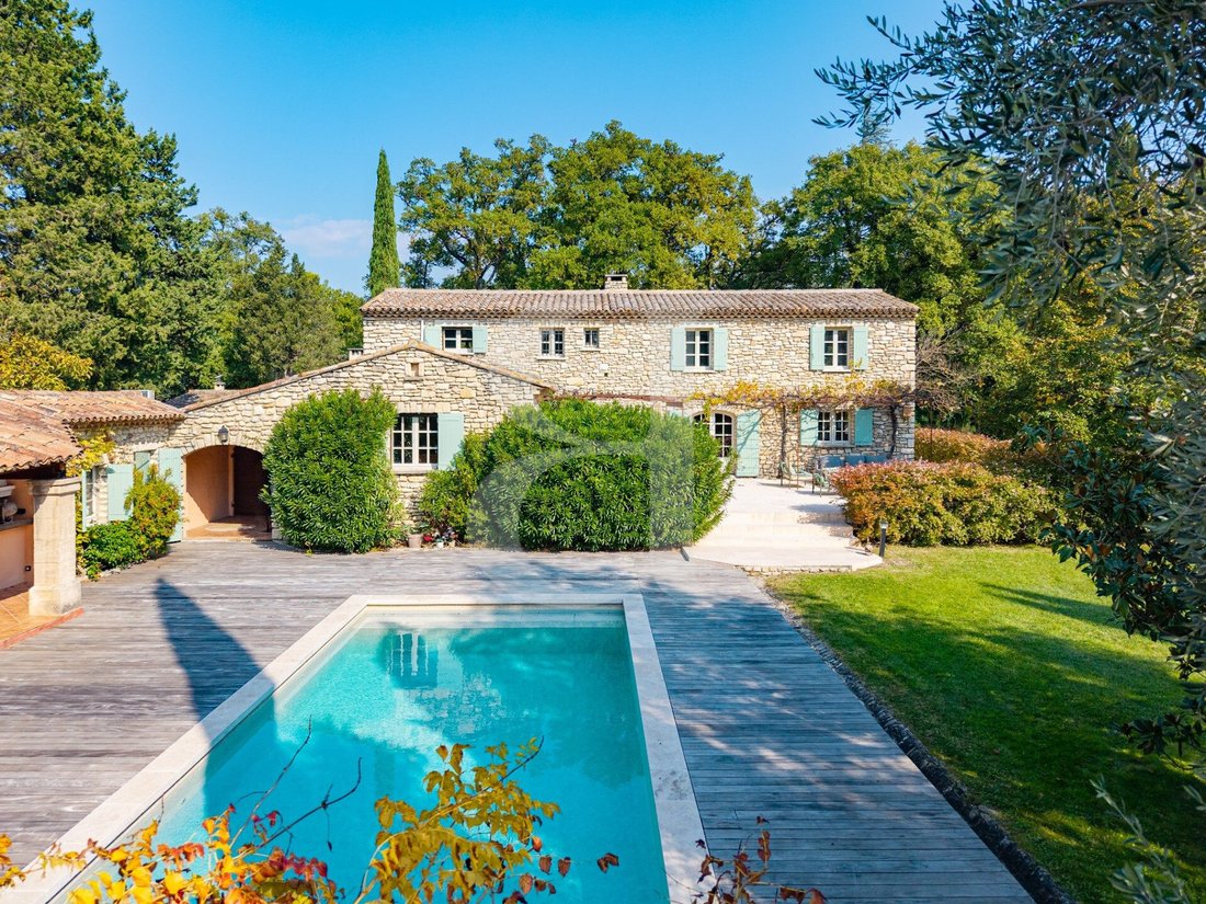 L'isle Sur La Dans L'isle Sur La Sorgue, Provence Alpes Côte D'azur ...