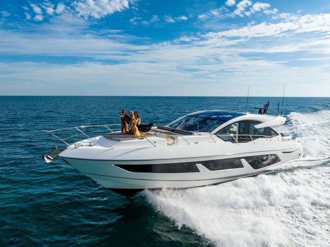 Sunseeker Predator 74 In United States For Sale (16832130)