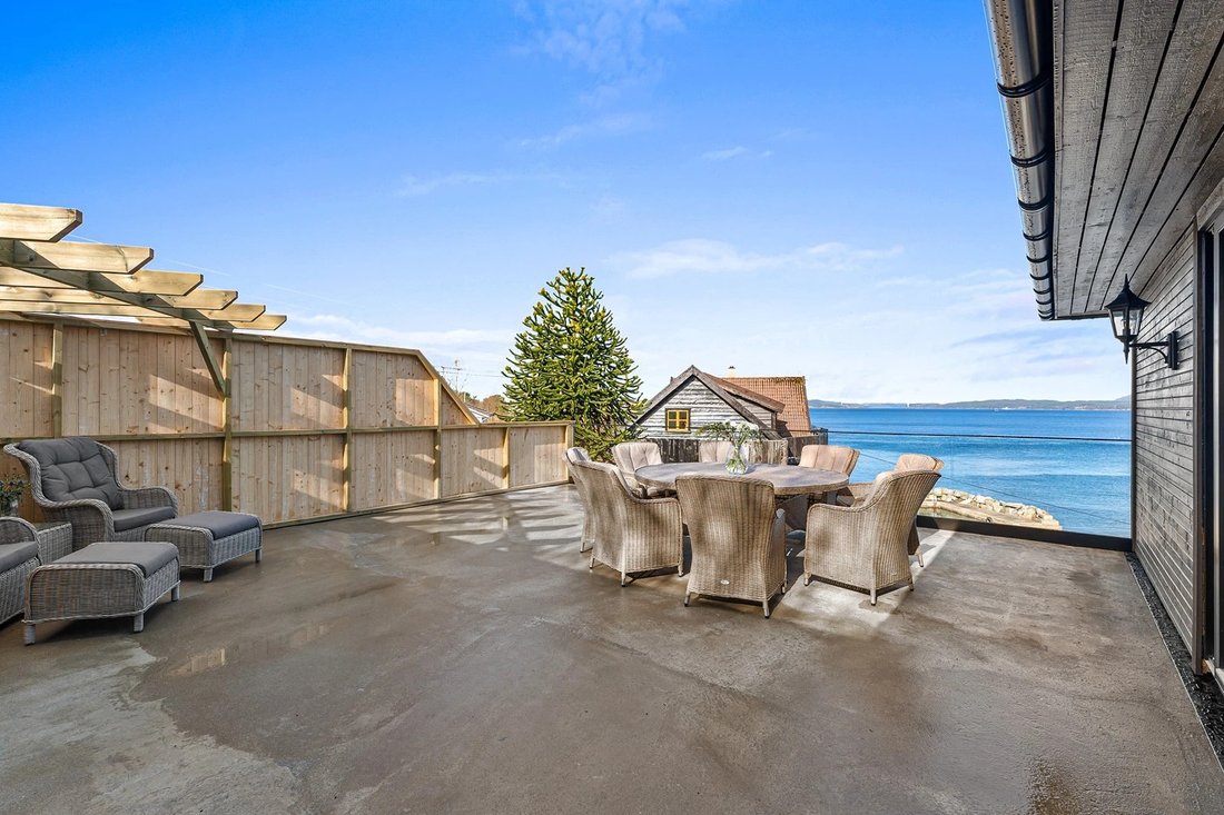 High End Home With Spa And Prime Fjord Views In In Valevåg, Vestland ...