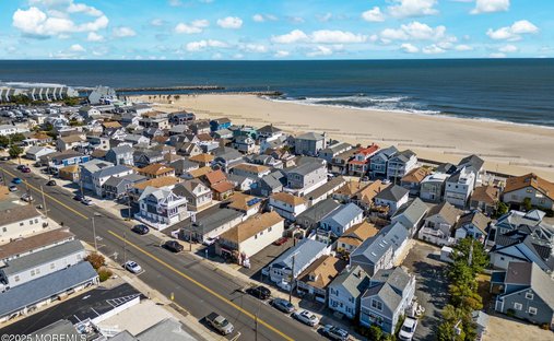 Listados Inmobiliarios de LPT Realty - East Rutherford - United States ...