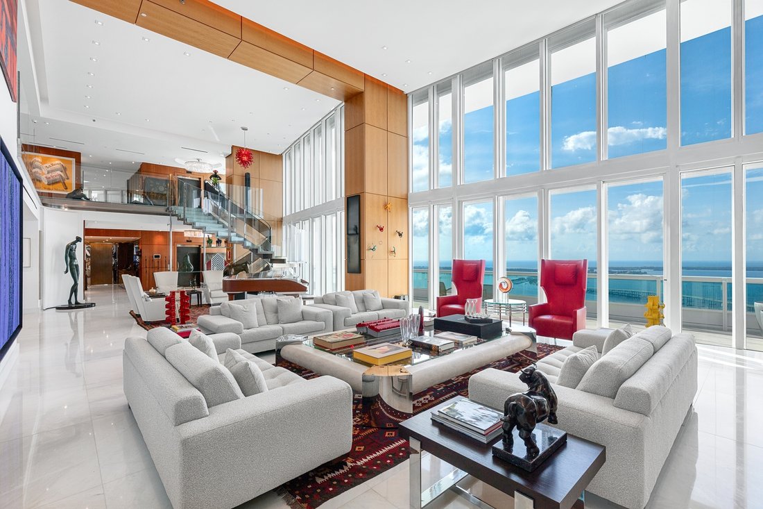 Santa Maria Brickell Ph With 97 Ft Boat Dock In Miami, Florida, United ...