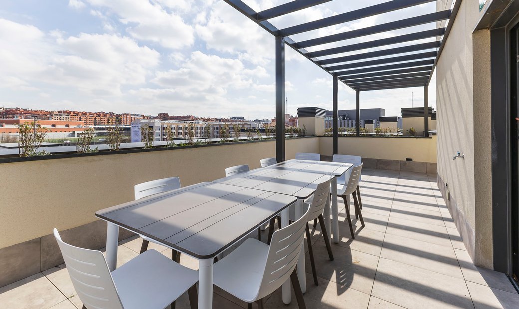 Élégant Appartement à Madrid Avec Terrasse Et Dans Arganzuela, Madrid ...