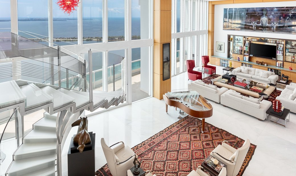 Santa Maria Brickell Ph With 97 Ft Boat Dock In Miami, Florida, United ...
