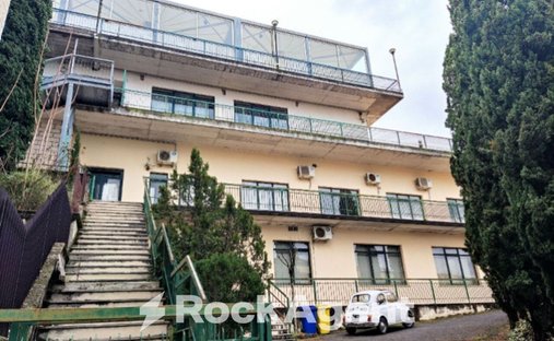 Luxury homes with balcony for sale in Lauria, Basilicata, Italy ...