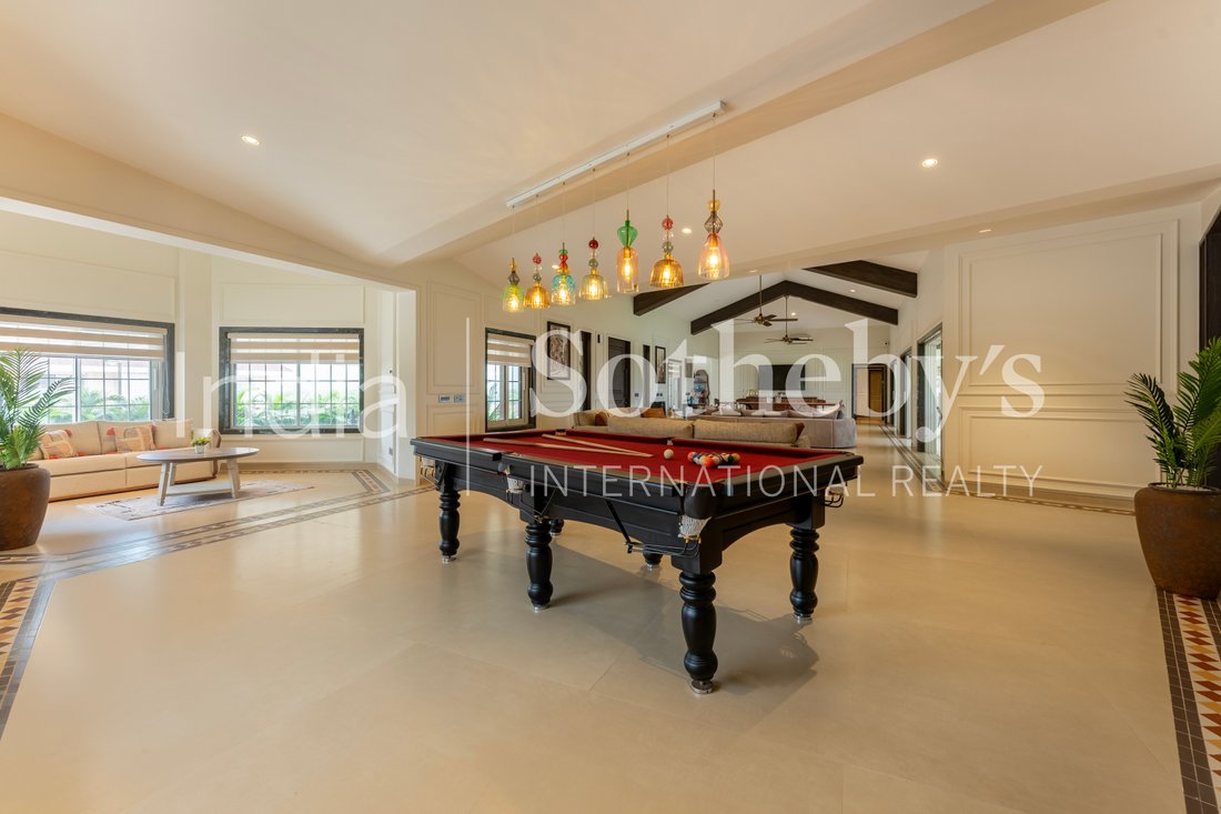 Villa Tentaculaire à Lonavala Dans Kune N.M., Maharashtra, Inde à ...