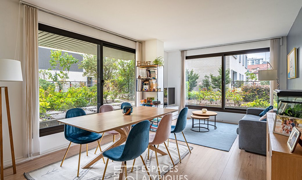 Ground Floor Of The Esplanade In The In Suresnes, île De France ...